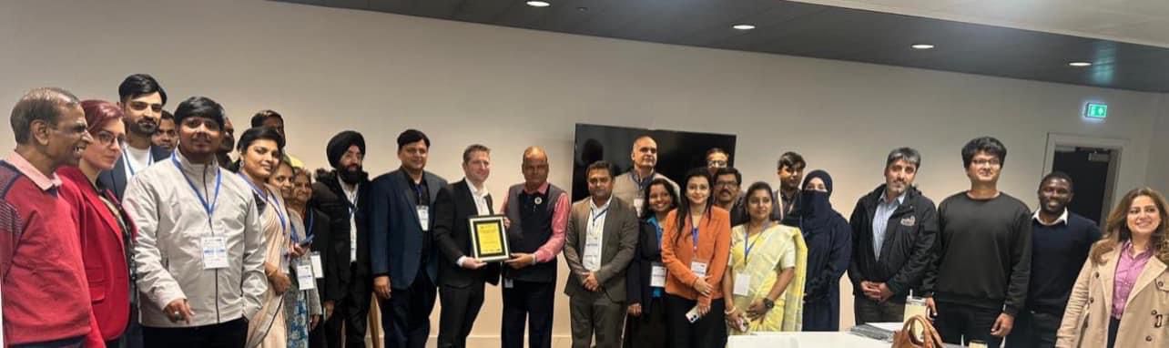 International Conference on Computing and Communication Networks (ICCCN ...